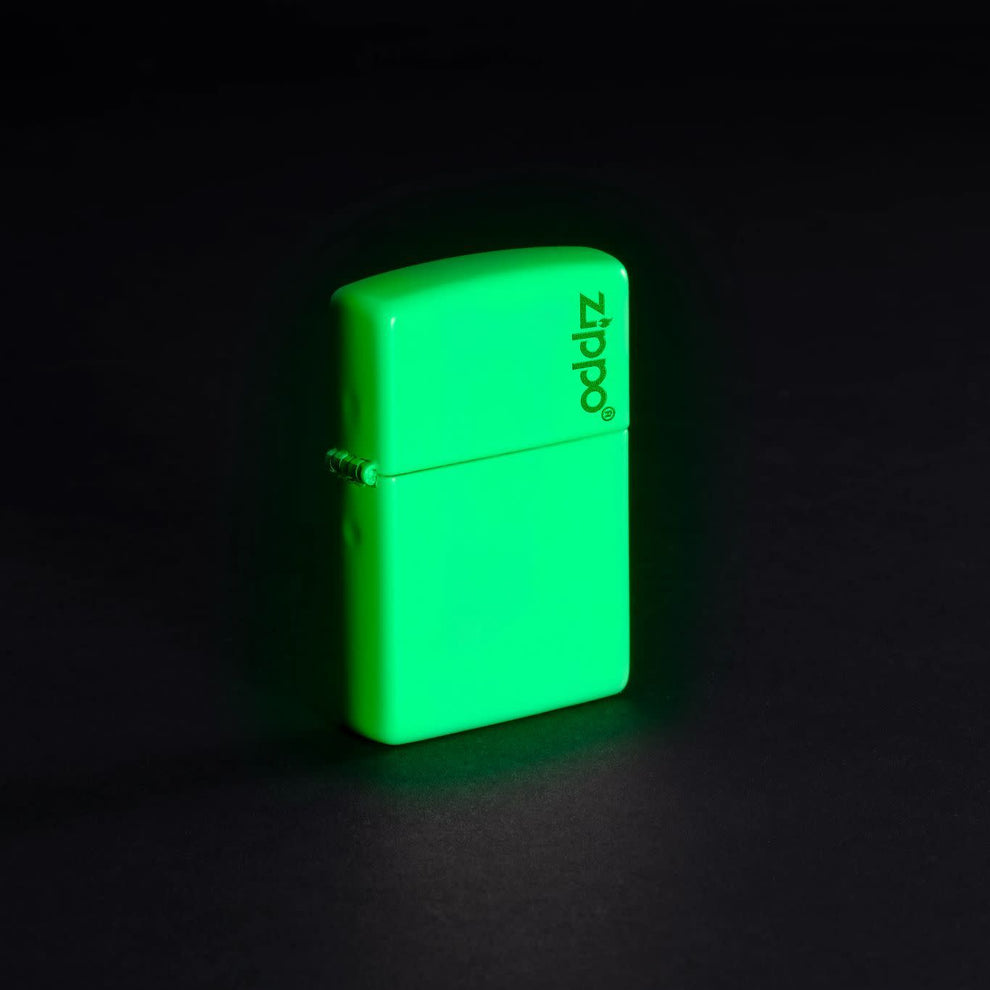 Classic Glow In The Dark Zippo Logo Windproof Lighter – Tabasa Import Export LTD SA de CV